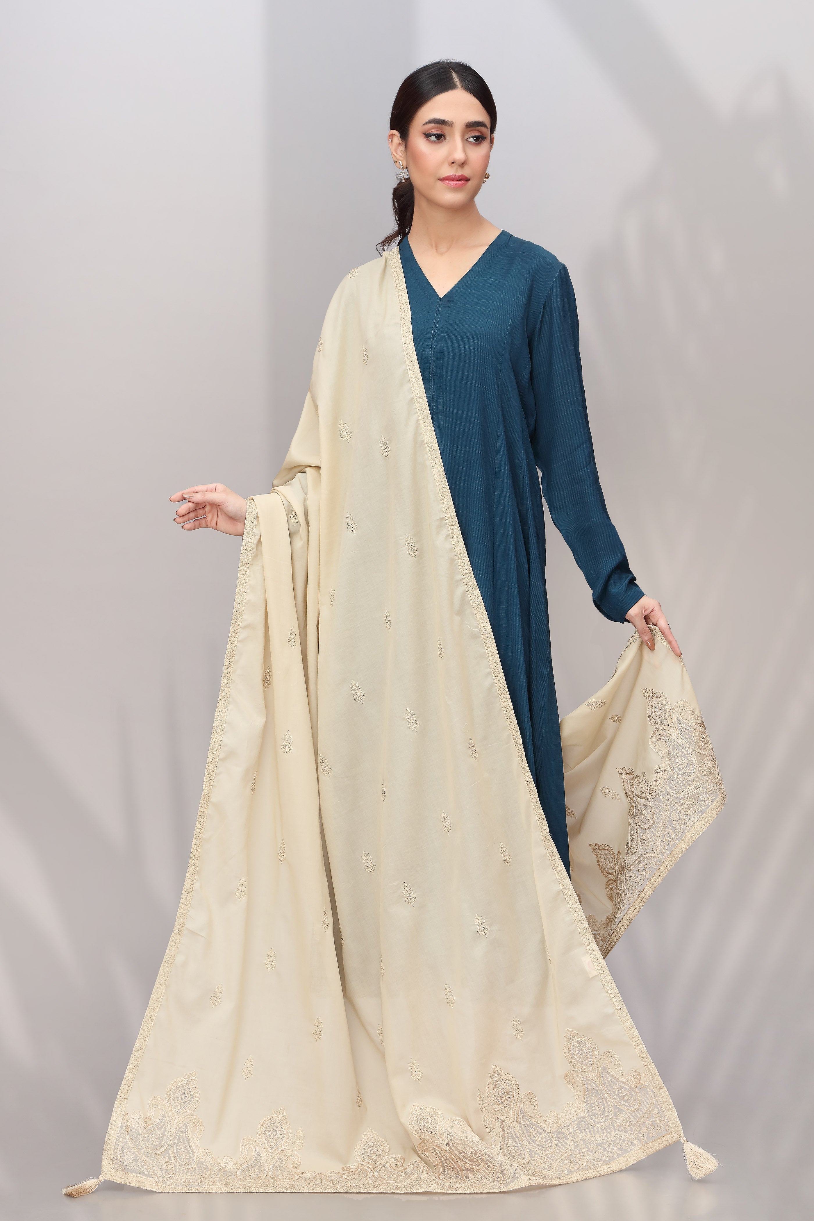 SAHAL (BB9151) - Discover Quality & Style: Lawn